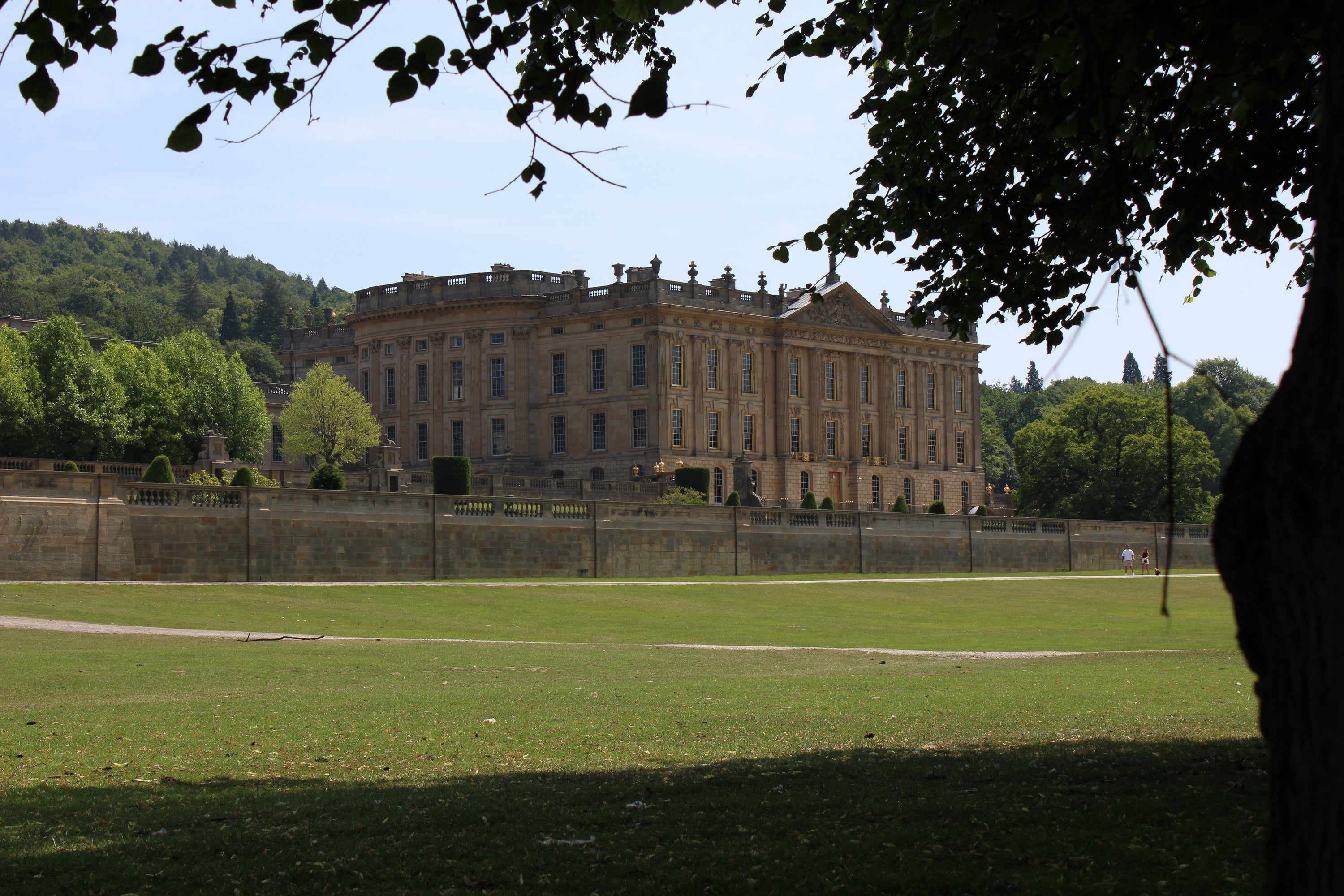 Explore Chatsworth House | Peak District – Millstones & Moor